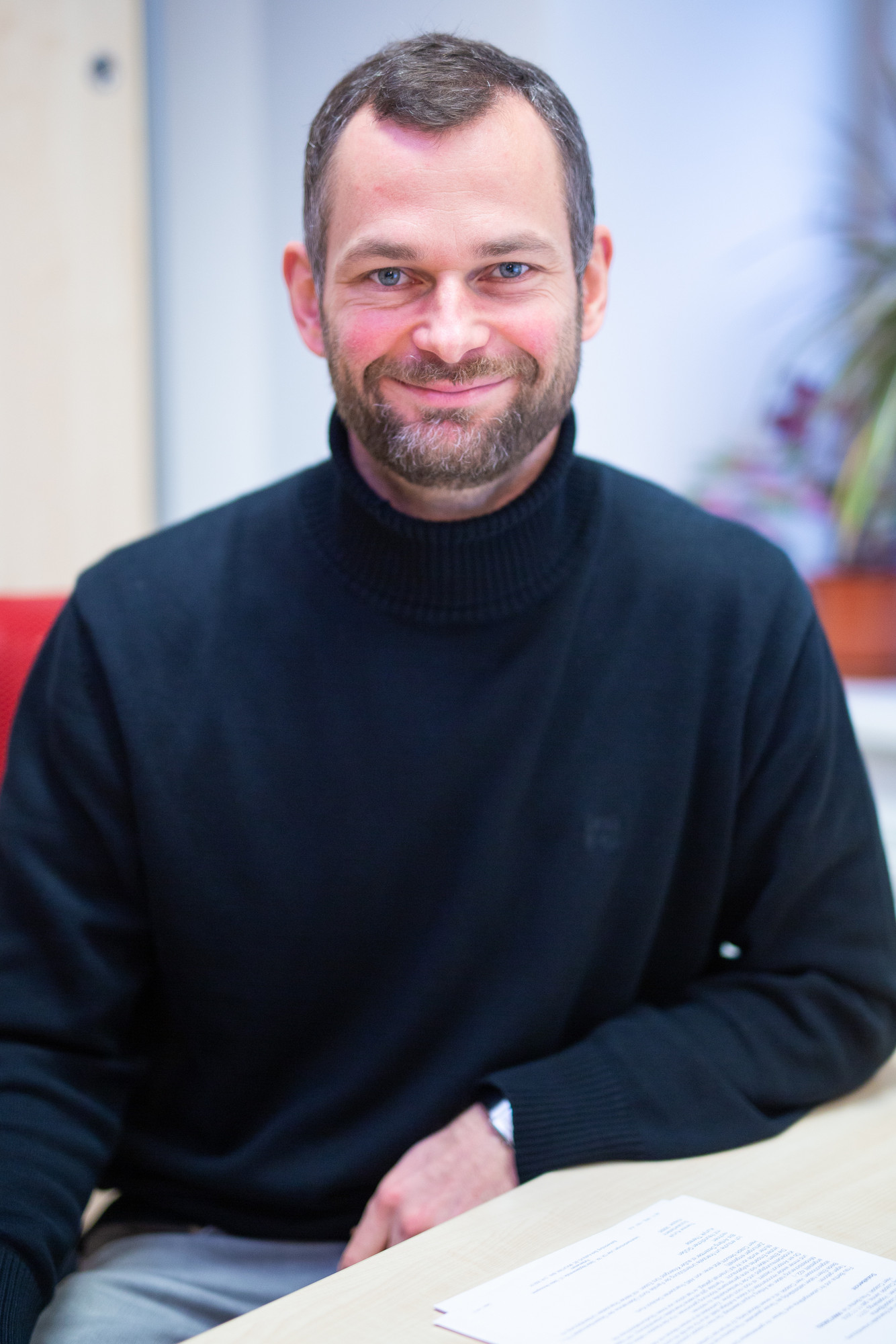 Imre Siska – Rotes Kreuz