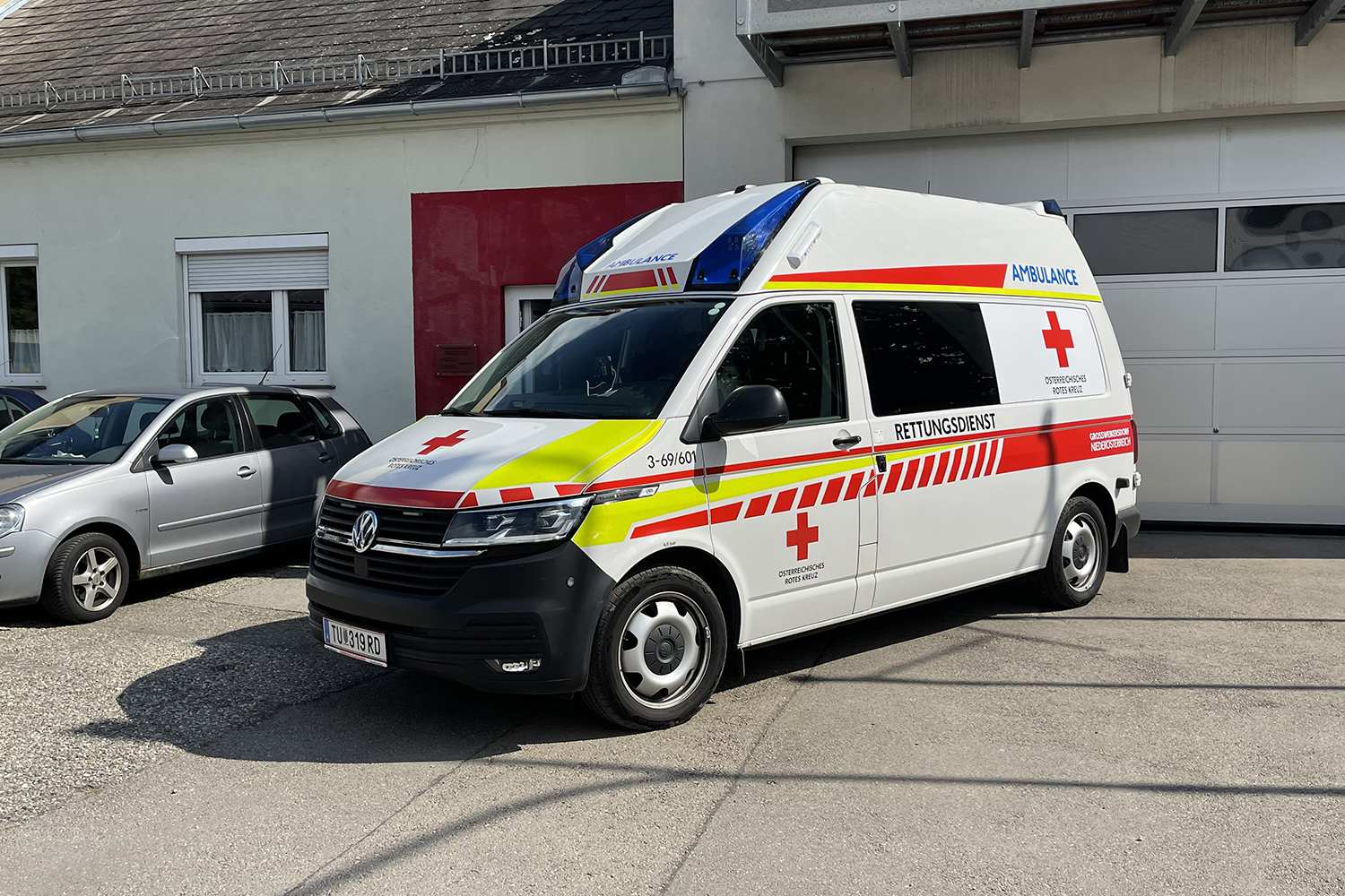 RTW Großweikersdorf – Rotes Kreuz